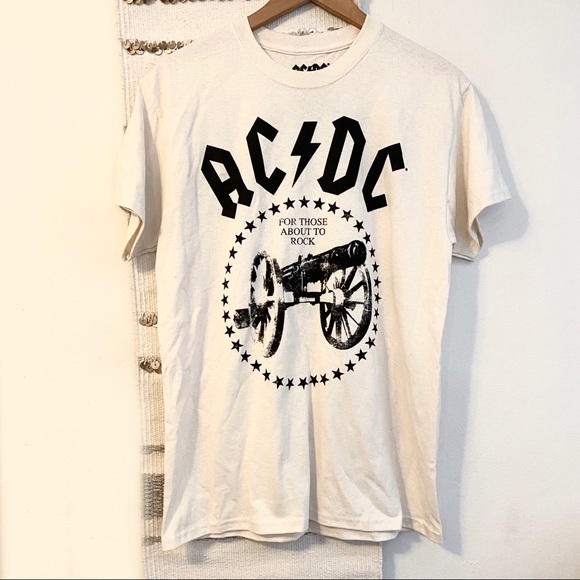 Tops | Acdc Boutique Nwt Retro Vintage Style Band Tee | Poshmark